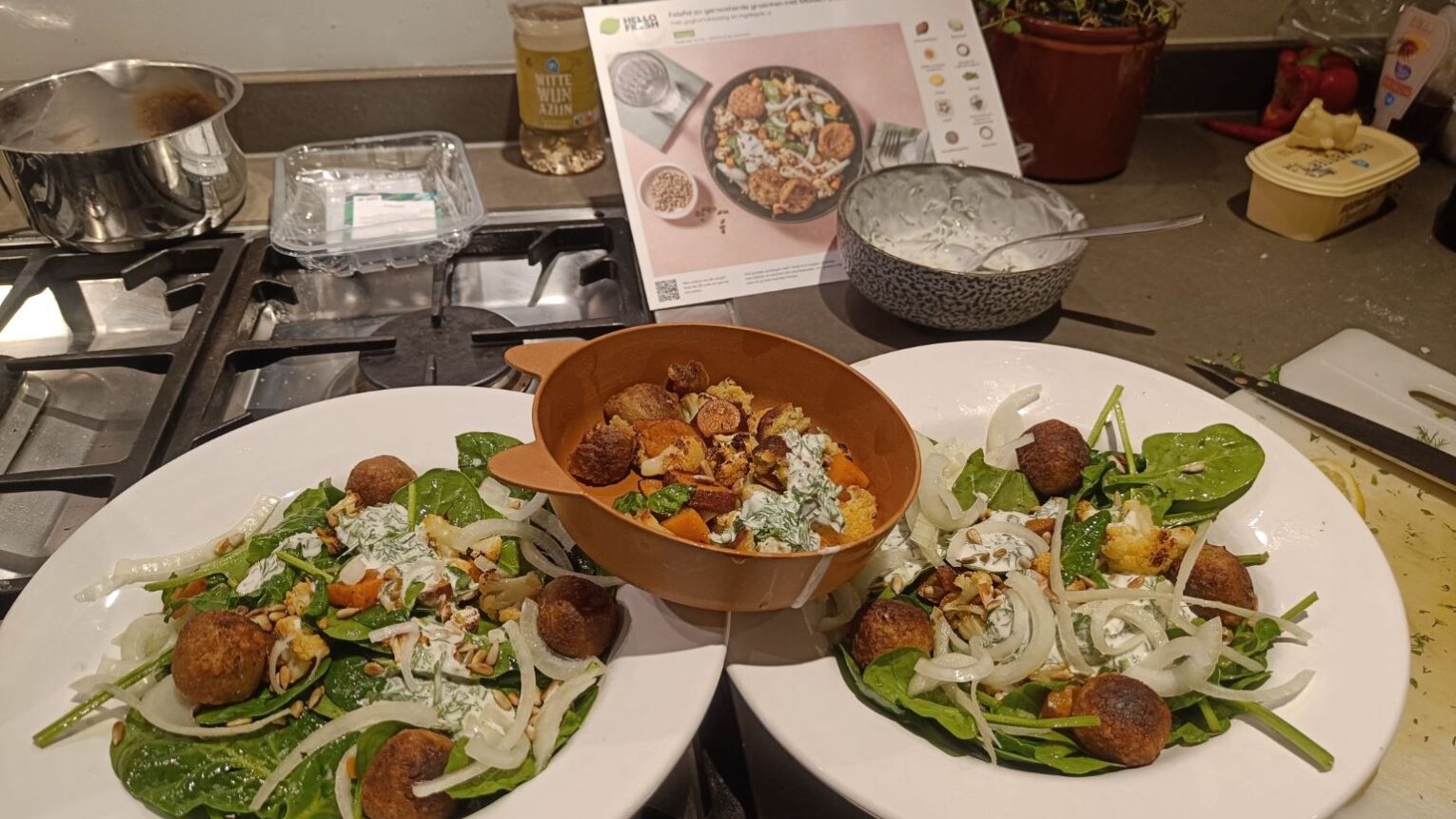 HelloFresh Box - This recipe box is suitable for nearly everyone.